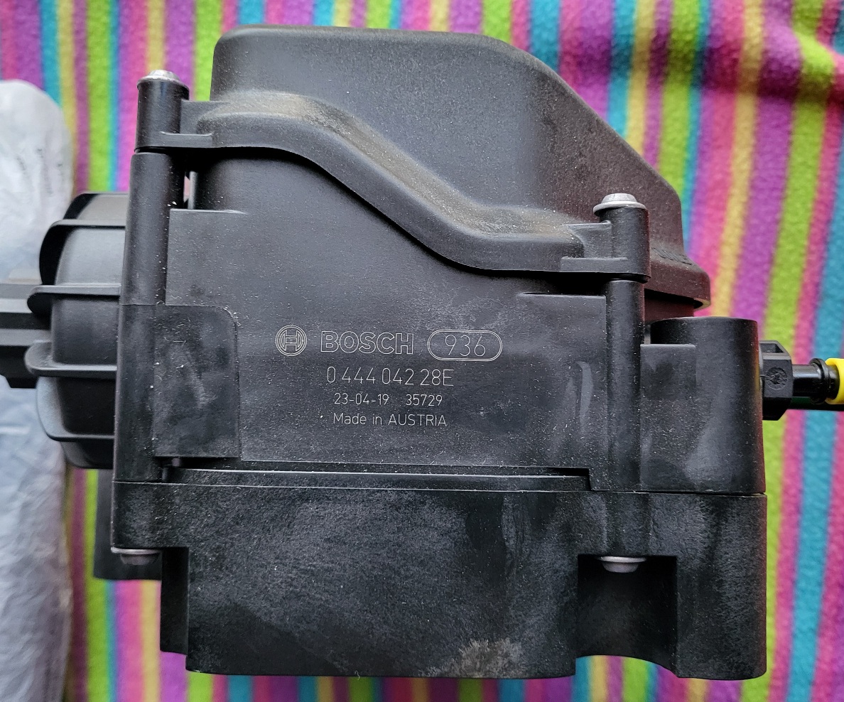 Bosch 044404228E DEF Dosing Unit Pump 2.2 EVO NRV - Part Swap